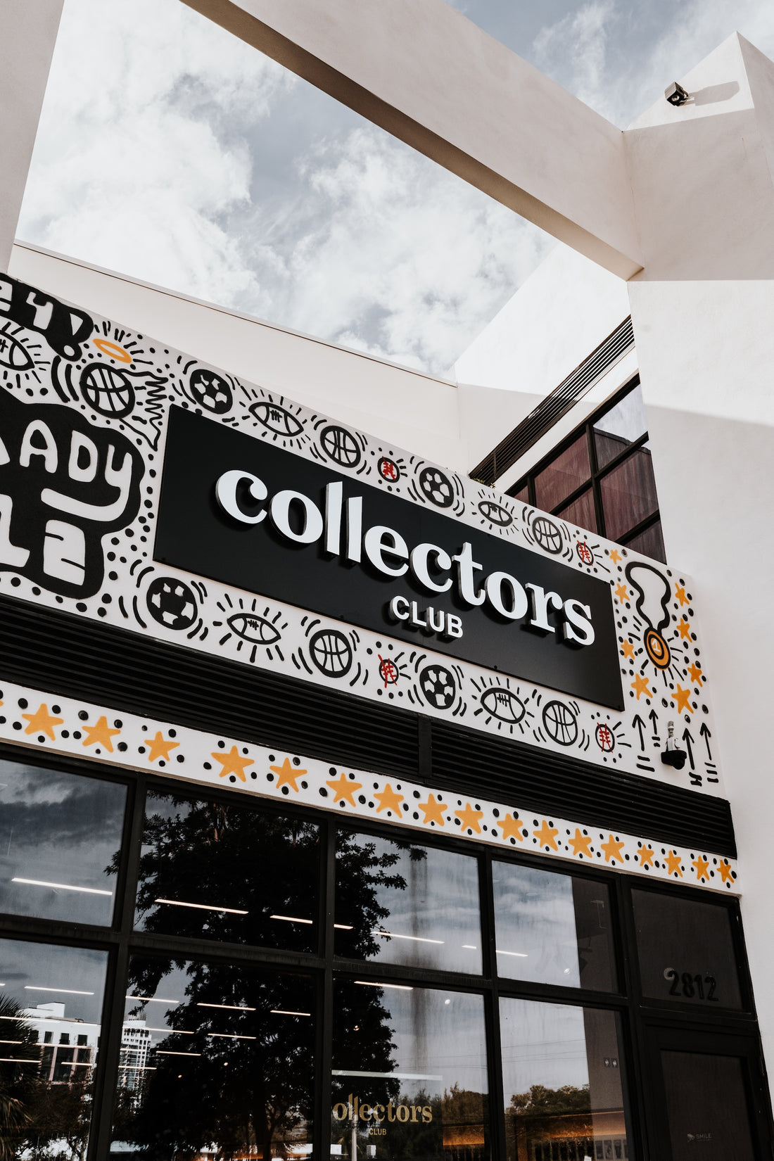 Collectors Club – Sports & Pokémon Cards + Miami Wynwood Event Space